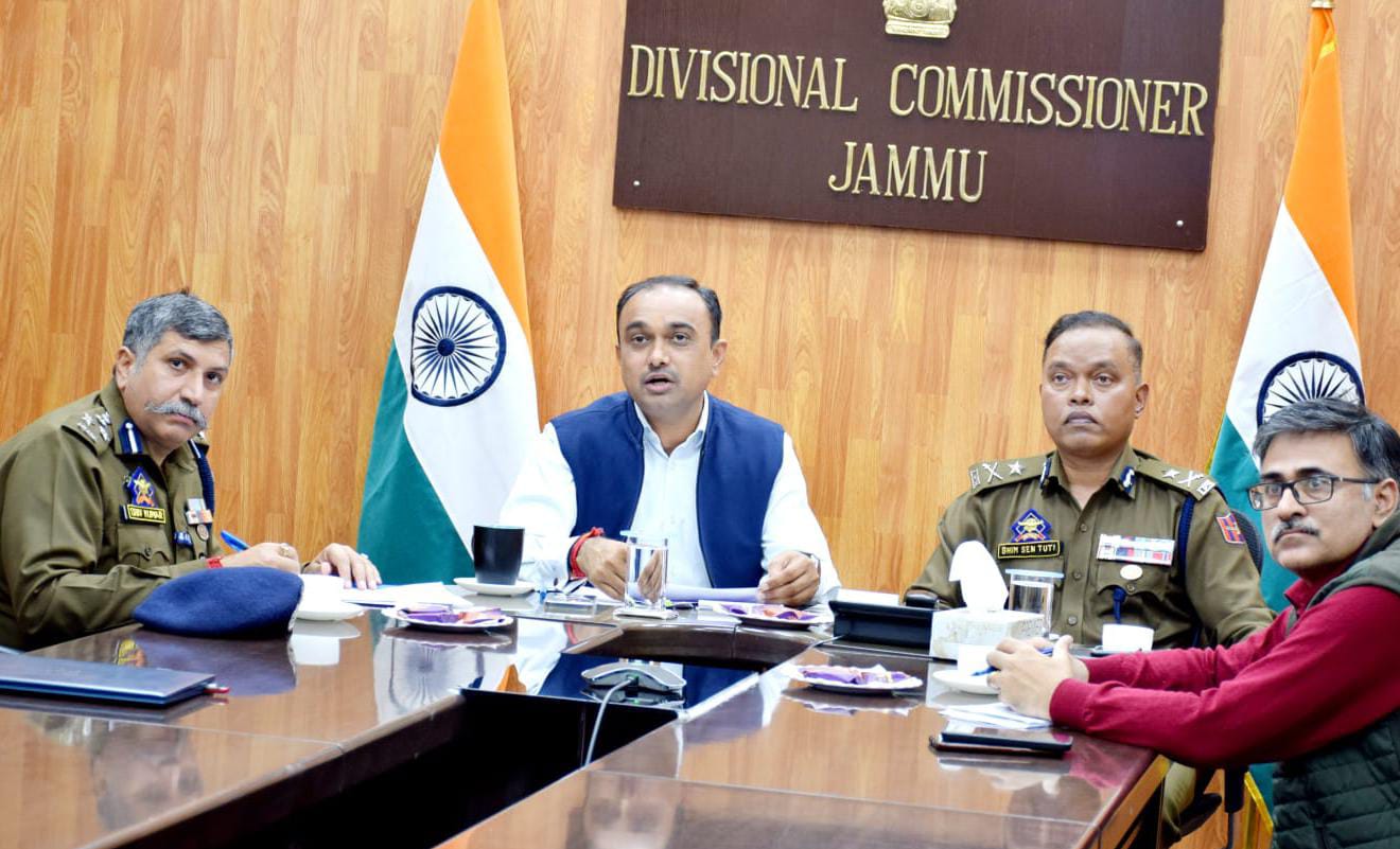 Div Com, IGP review arrangements for Holi, Eid and Navratra festivals ...